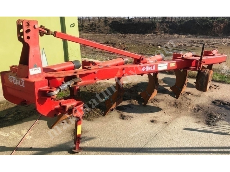 Helezon Yaylı Dörtlü Pulluk | makinaturkiye.com