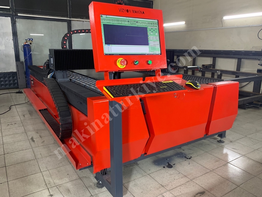 1500x3000 mm 6000 Watt Fiber Lazer Kesim Tezgahı | makinaturkiye.com