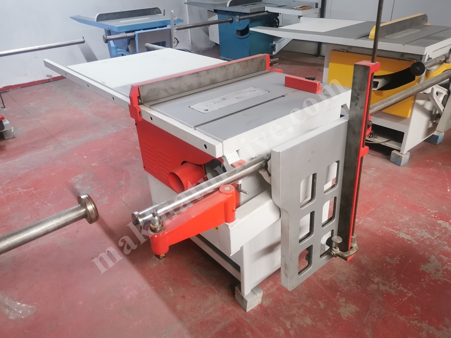 Yönmak U 300 Çift Devir Yatar Daire Makinası Yön-Mak Makina U 300 ...